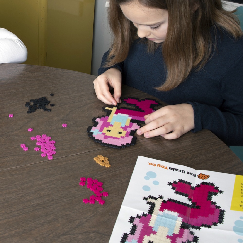 JIXELZ PUZZLE DE PIXELES 700 PC SET, FANTASIA