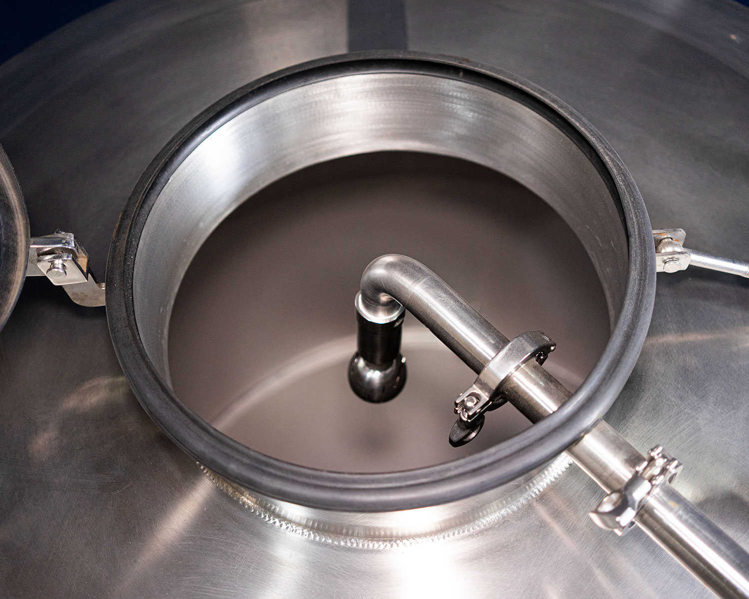 ¿Qué es y cómo funciona un Hot Liquor Tank (HLT)?.