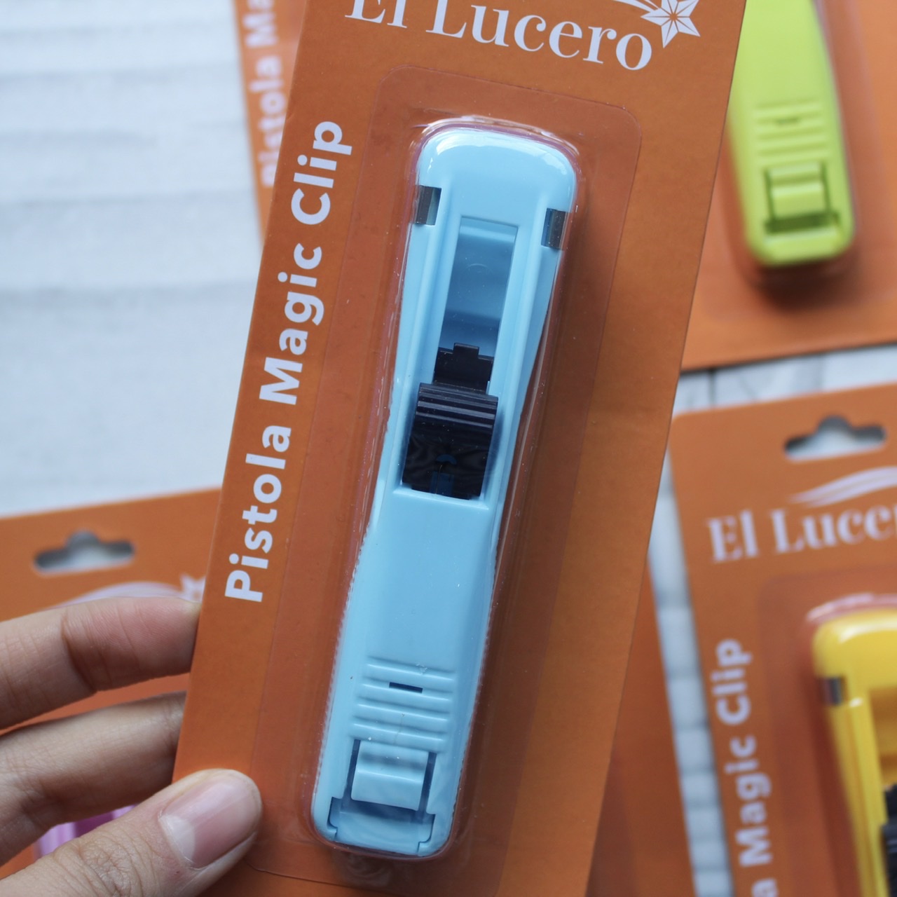 Dispensador magic clips, colores